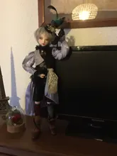 Beautiful Doll and beautiful details for both make-up and clothes