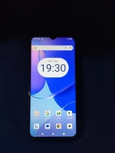 Beautiful cell phone. Complies with everything that the seller says and ...