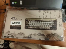 The keyboard is simply chic, very beautiful and sounds nice.