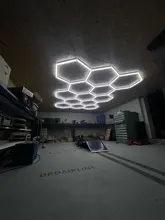 Die Decken leuchte ist erstaunlich, fügt wirklich ein schönes Licht für ...