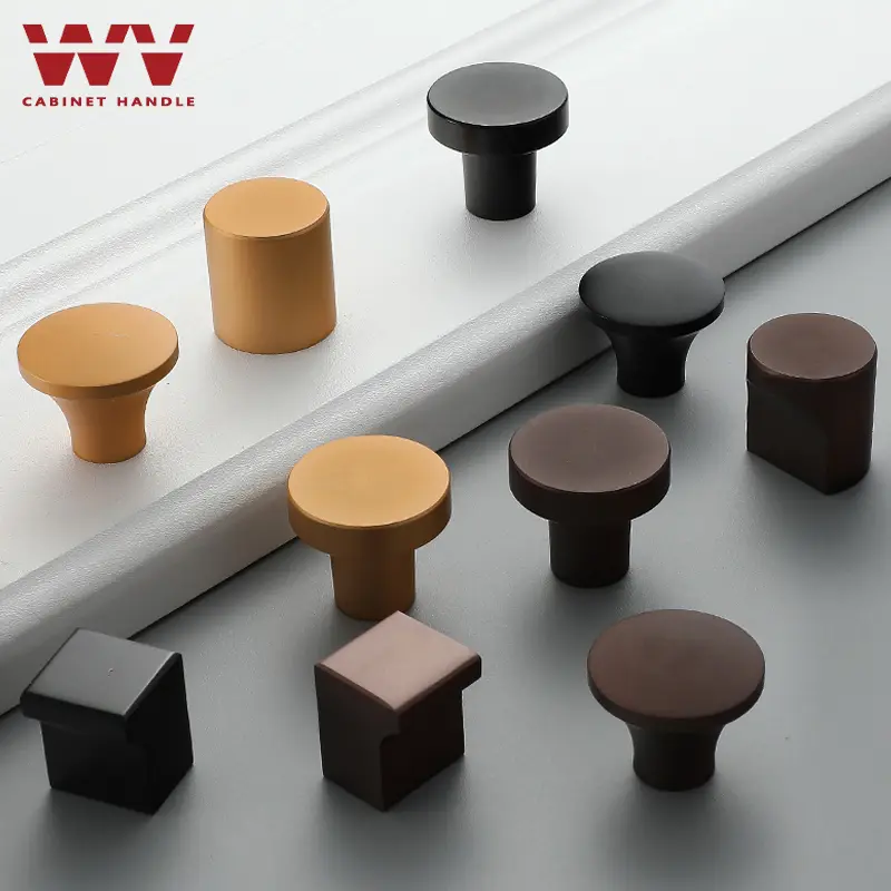 Elegant Brown Cabinet Pulls For Modern Kitchen Faucets & Drawers