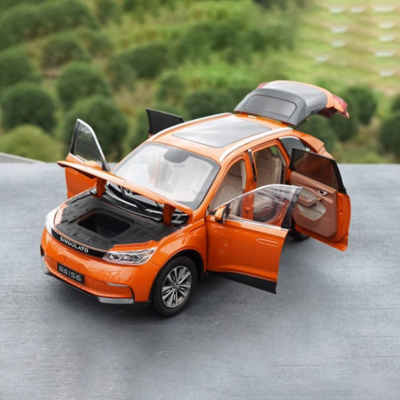 Diecast 1:18 Scale Qidian IS6 SINGULATO Alloy SUV Car Model Finished ...