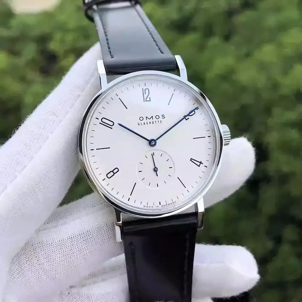 93,81€