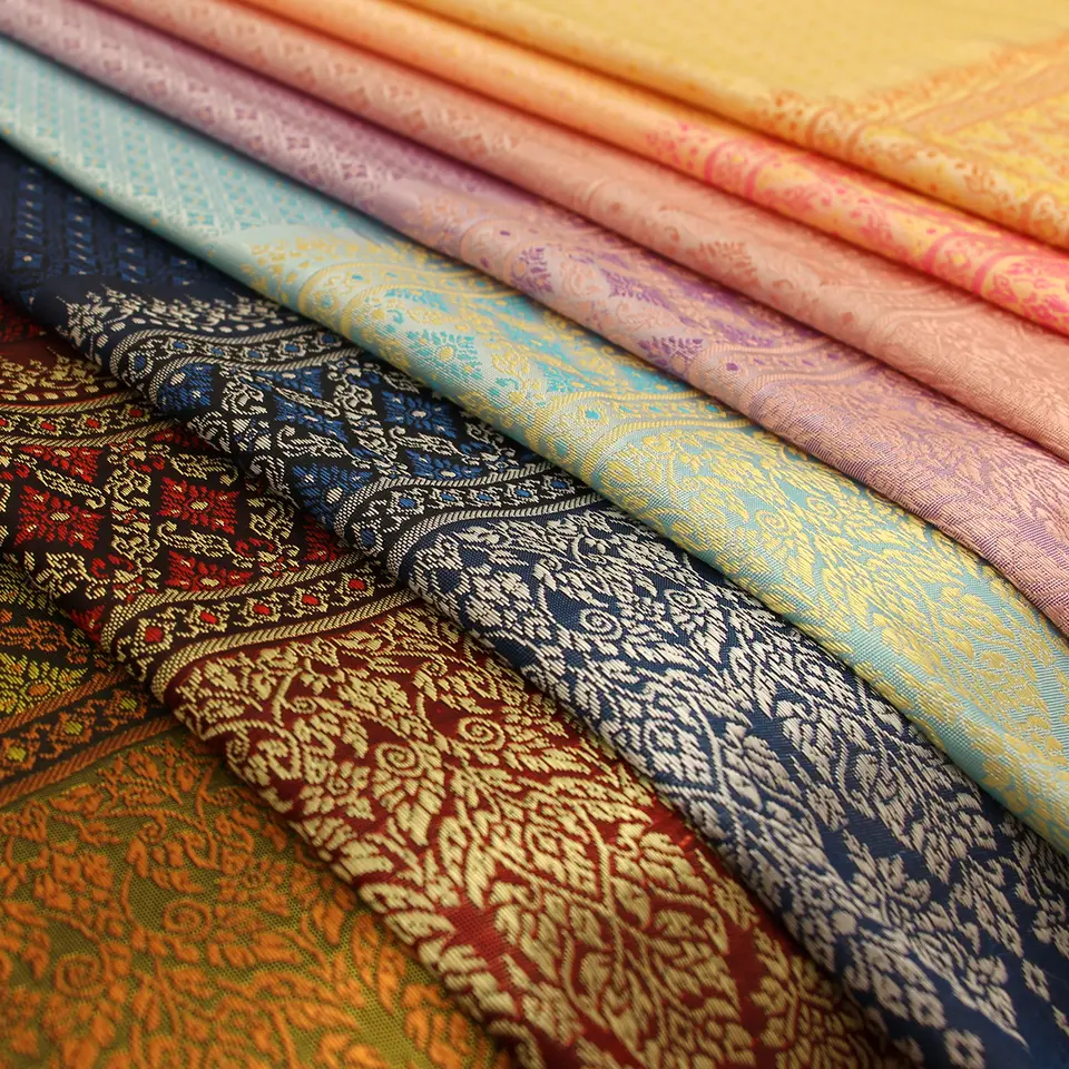 Beautiful Southeast Asia Ethnic Fabric For Diy Skirts And Sarees.