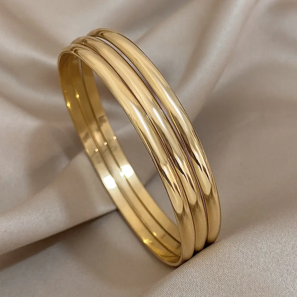 Glossy 18K Gold Plated Stainless Steel Bangle Bracelets For Women ...