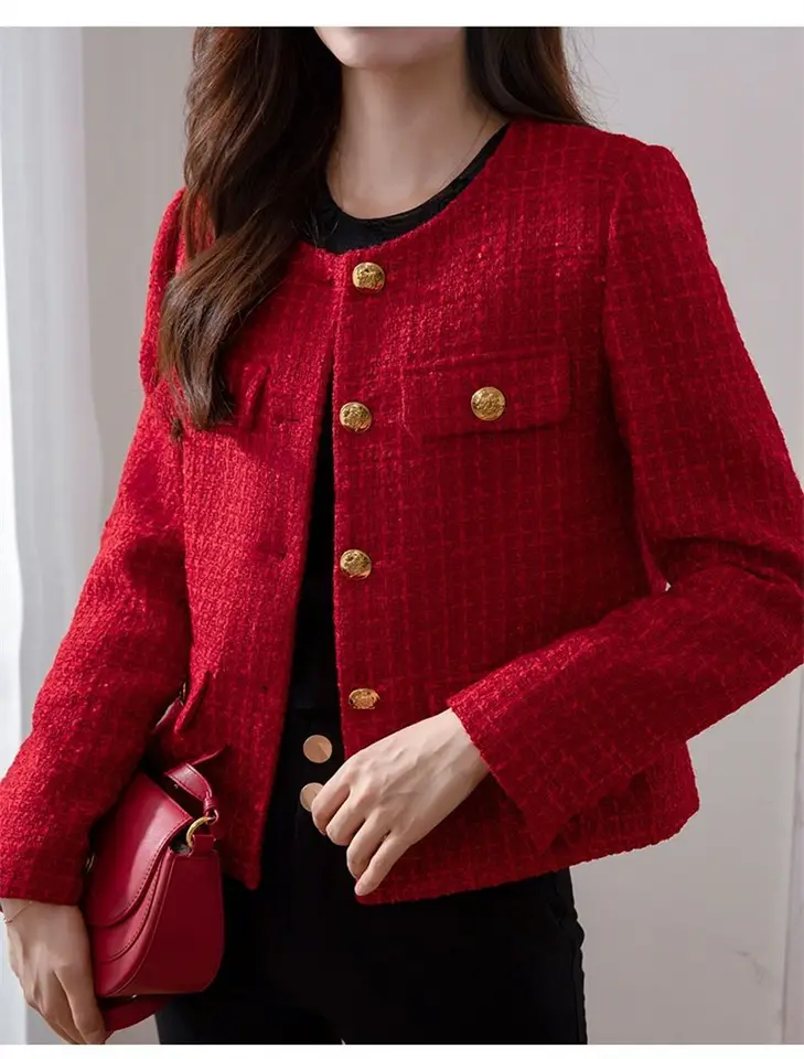 Elegant Red Tweed Women'S Jacket, Perfect For Spring And Autumn.