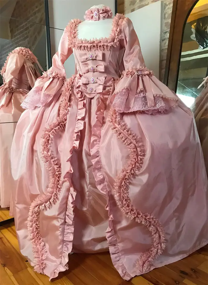 Medieval Marie Antoinette Pink Rococo Dress Cosplay Costume